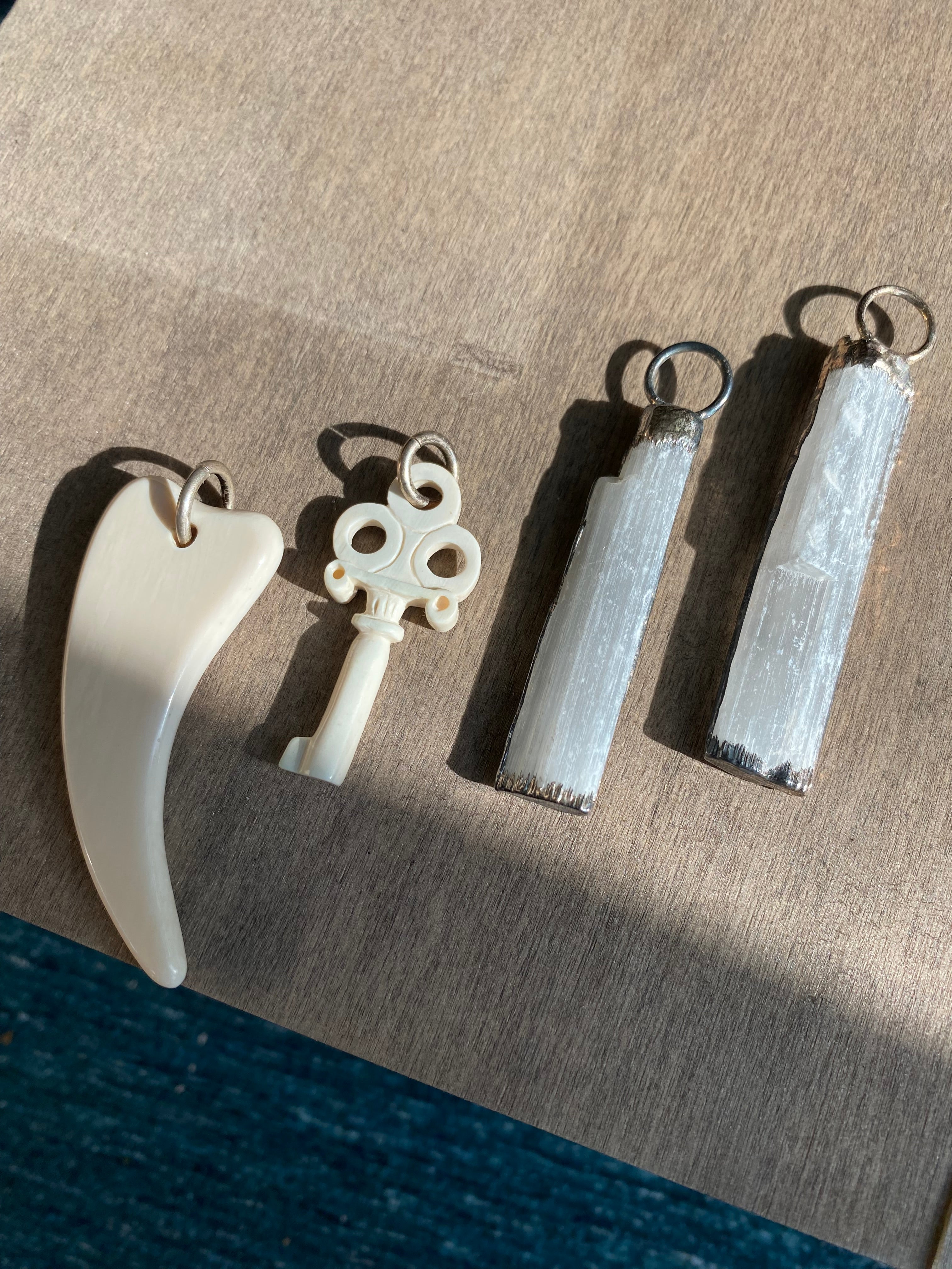 Prehistoric Mammoth Jewelry – Ivory Jacks